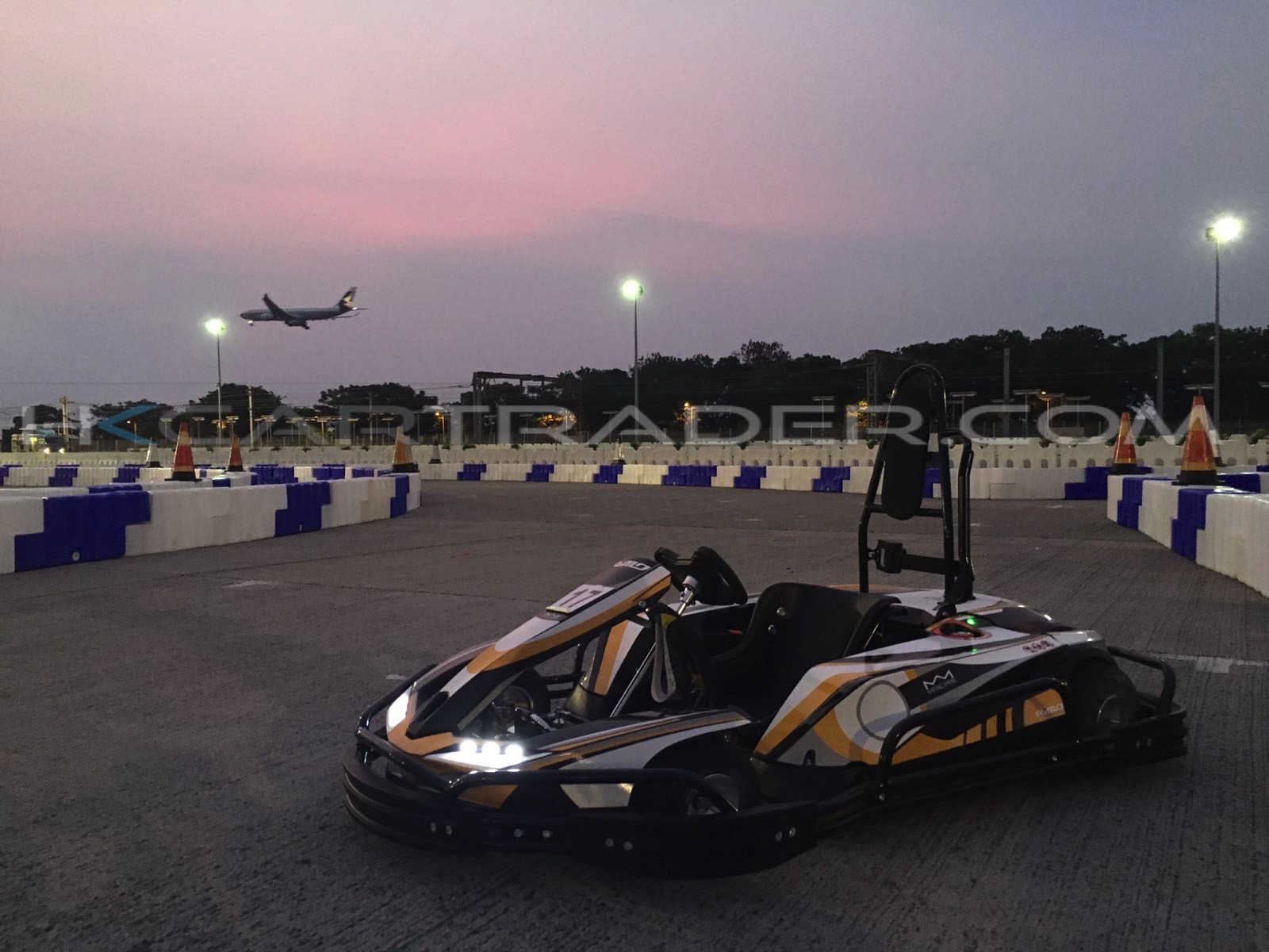 GO-KARTING IS BACK IN HONG KONG! - hkcartrader.com